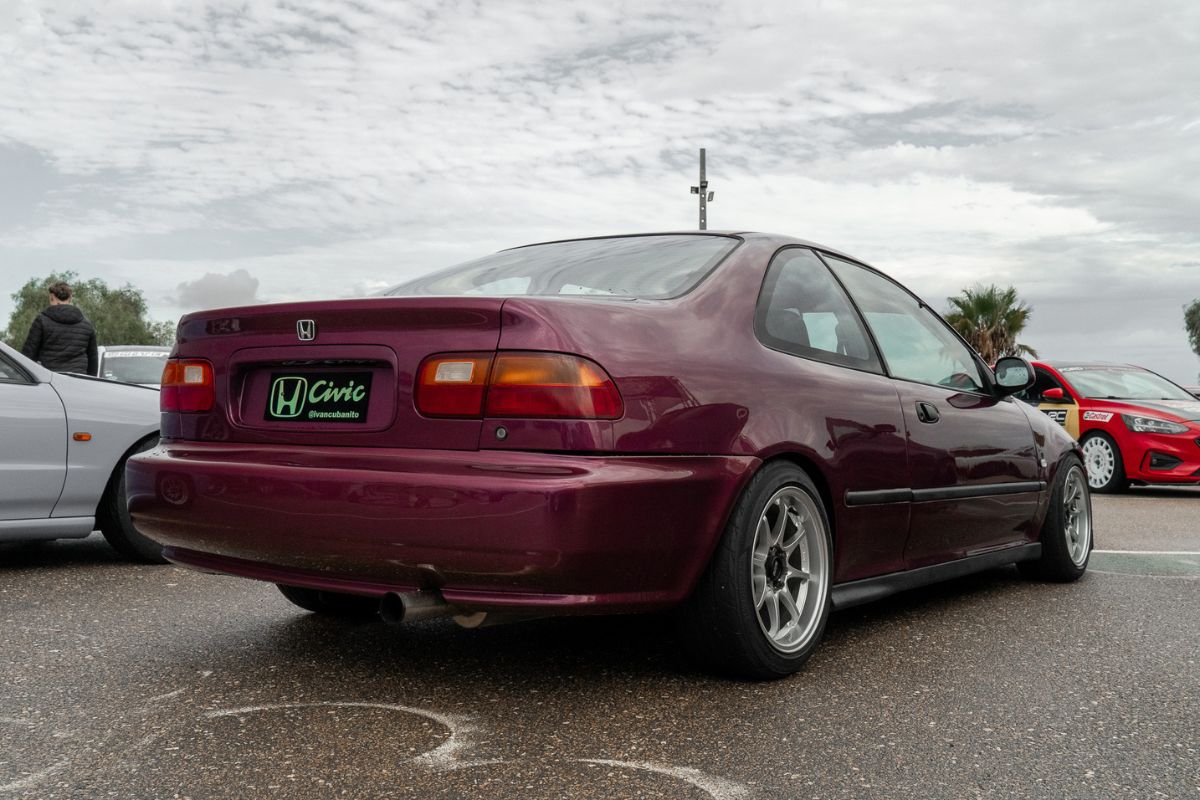 Modified Honda Civic EJ2 with a B16A2 Engine Swap - Specs&Mods