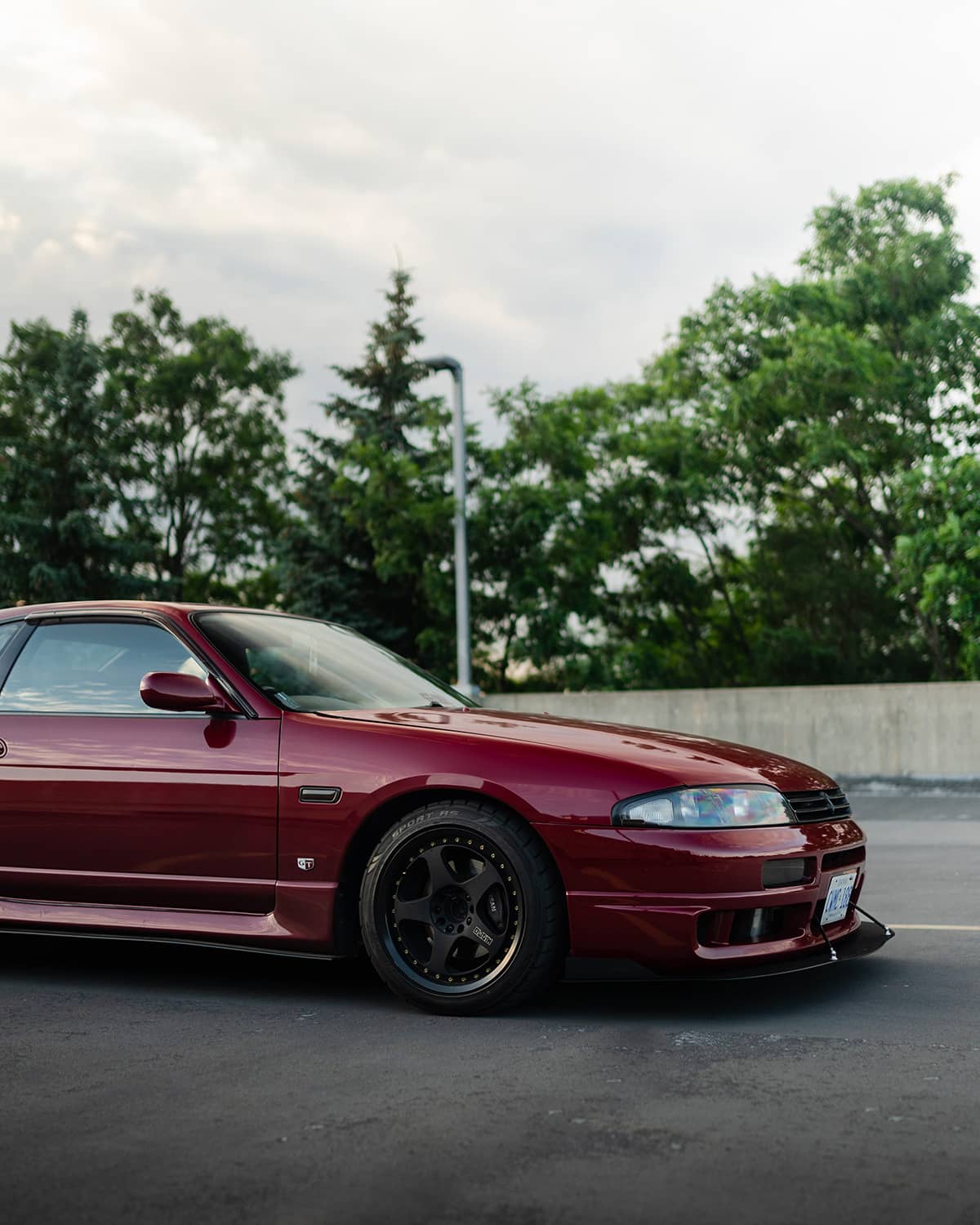 Nissan Skyline GTS-T R33 On 400R-Style NISMO LM GT1 Wheels