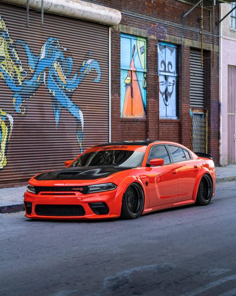Modified Wide Body Dodge Charger Hellcat on Air Suspension - Specs&Mods