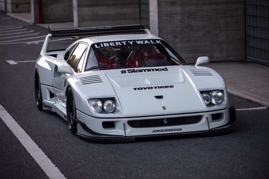 Liberty Walk Wide Body Ferrari F40 by Kato San - Specs&Mods