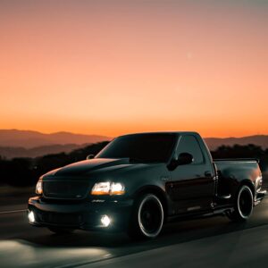 Black Modified Ford F150 SVT Lightning With Custom Upgrades - Specs&Mods