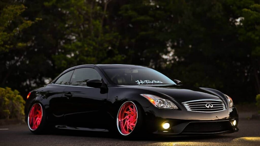 Modified VIP-style Infiniti G37 Convertible From Japan - Specs&Mods
