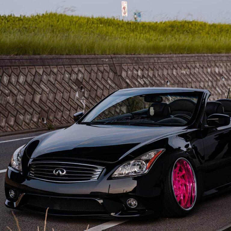 Modified VIP-style Infiniti G37 Convertible From Japan - Specs&Mods