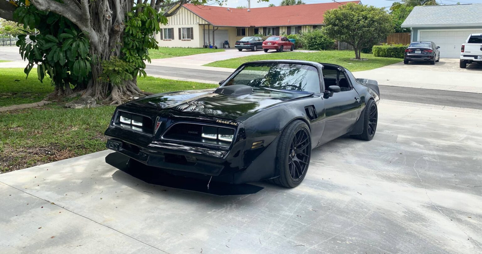 1977 Pontiac Firebird Trans Am F-Body Custom Build - Specs&Mods