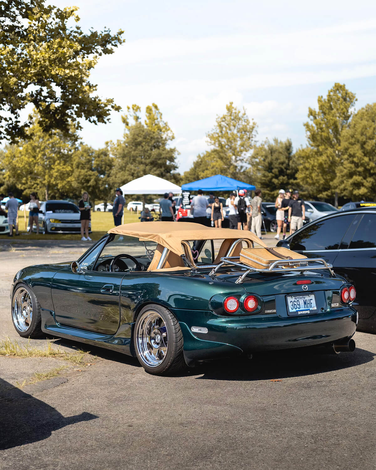 Tastefully Modified Mazda MX5 Miata NB With Retro Styling