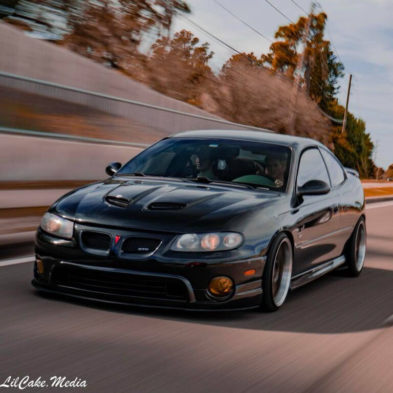 Custom Pontiac GTO with CV8Z Holden Monaro Bumper & Low Stance