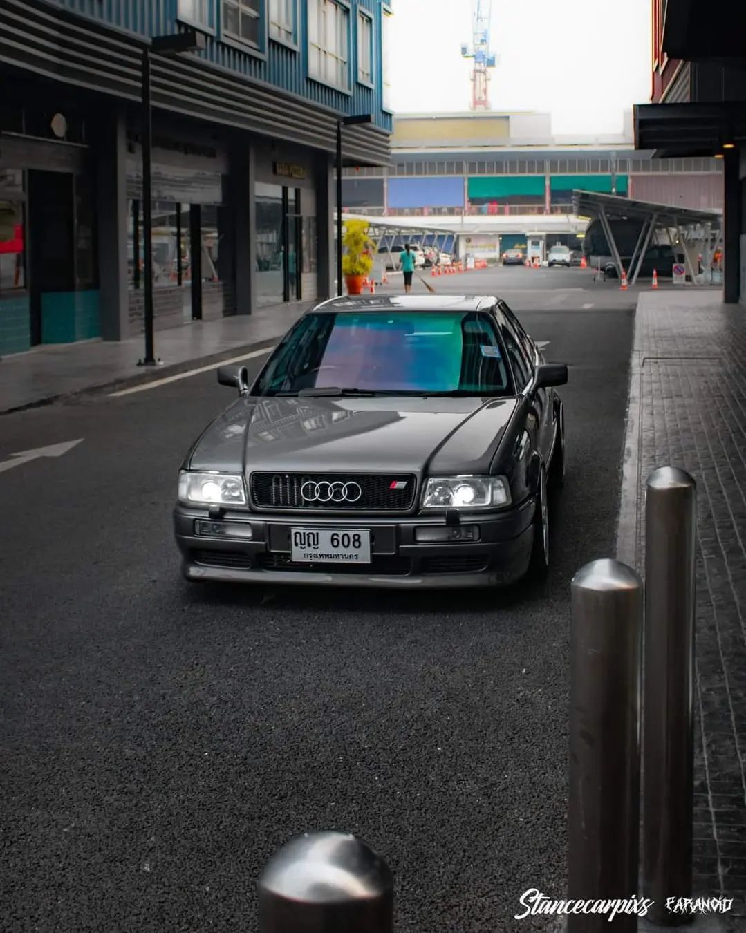 Modified 1994 Audi 80 B4 Zender on BBS Rims & Air Suspension