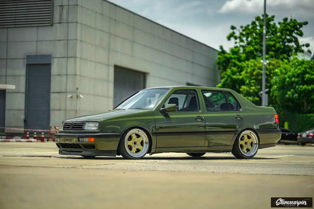 Modified 1993 VW Jetta MK3 Lowered on ST Coilovers - Specs&Mods