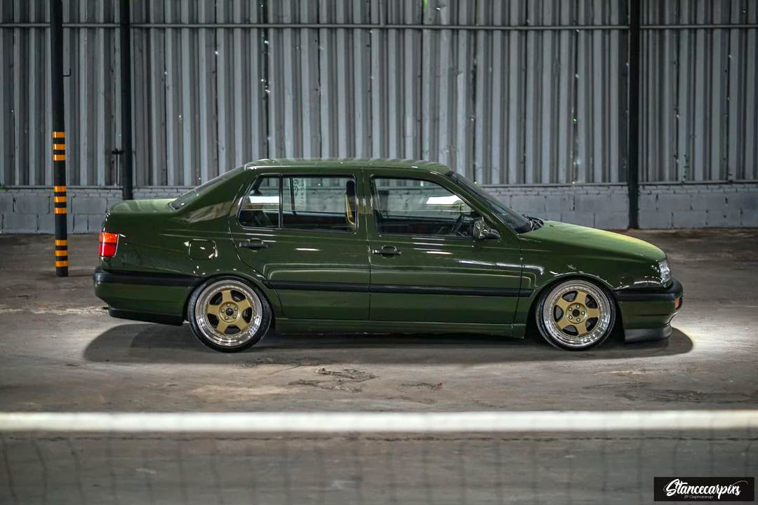 Modified 1993 VW Jetta MK3 Lowered on ST Coilovers - Specs&Mods